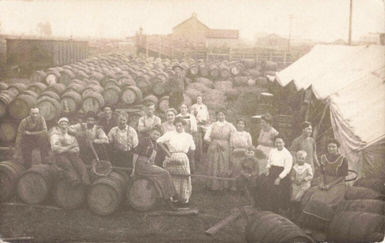 Gladstone Michigan History - Industry, Railroads, and Life Along the ...