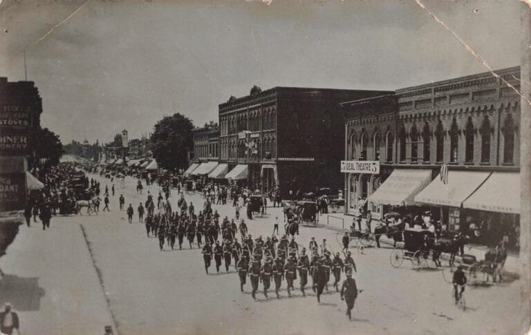 Lapeer Michigan History – 12 Remarkable Photos Showing How a Small Town ...