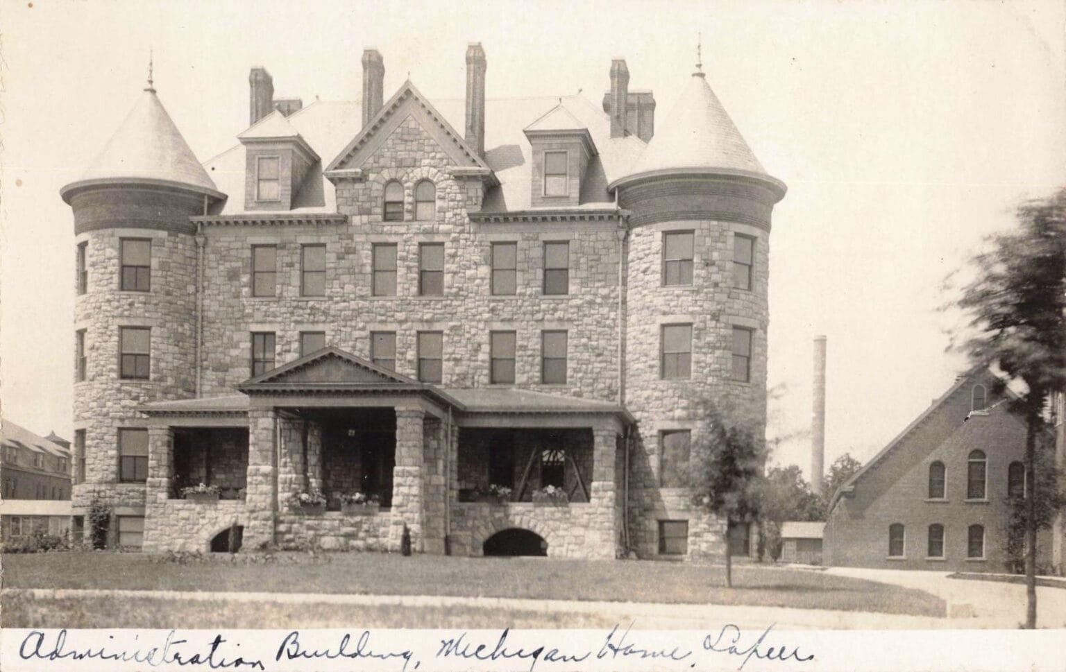 Lapeer Michigan History – 12 Remarkable Photos Showing How a Small Town ...